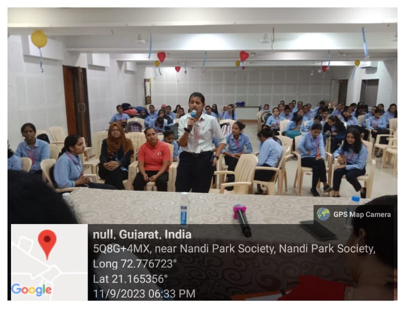 Group Discussion on “India on World Map” – Vanita Vishram Women's ...